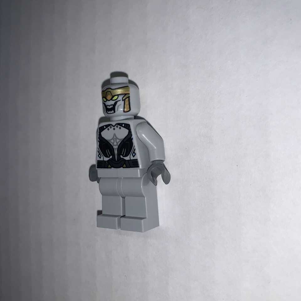 LEGO Minifigure Chitauri Alien Foot Soldier SH568 Set 6865 6869 Marvel ...