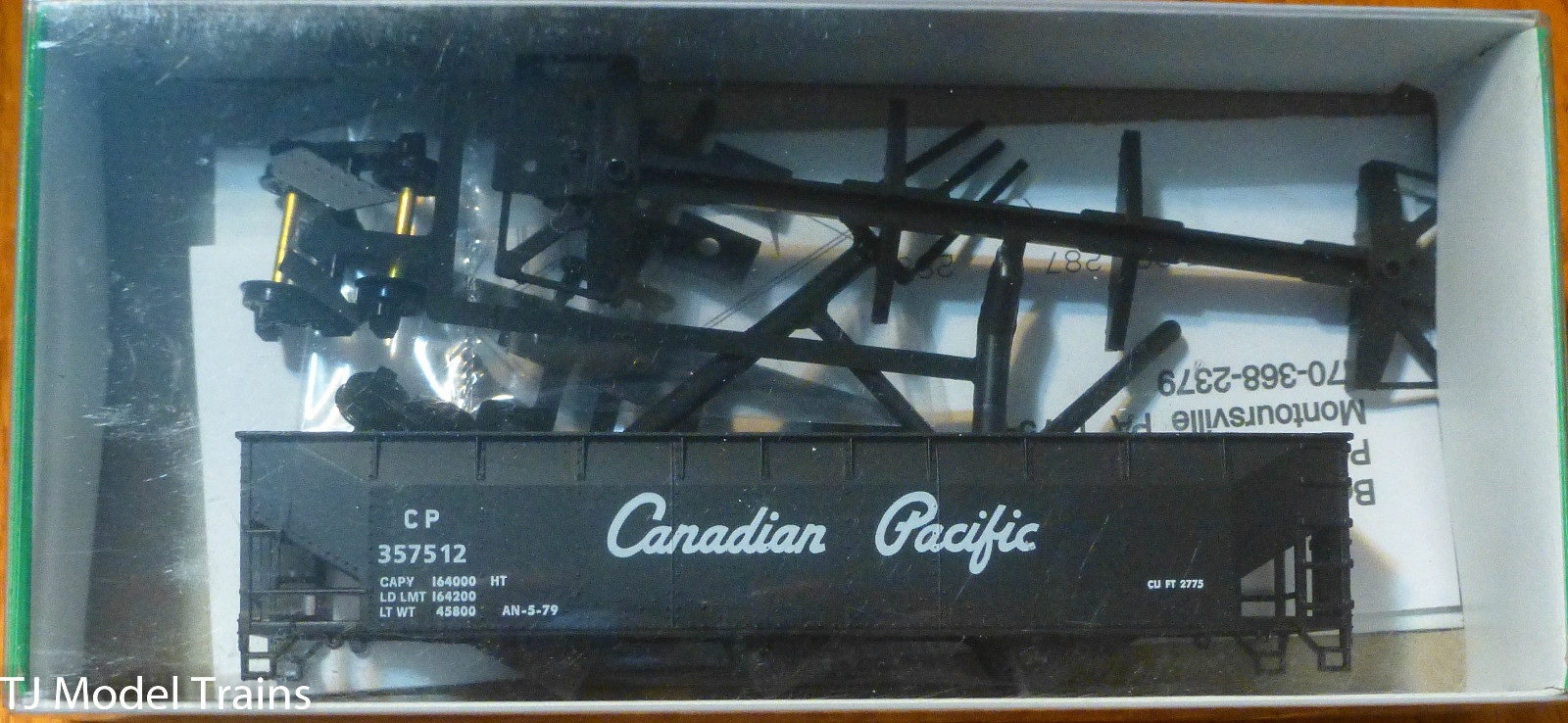 Bowser HO #56415 (Rd #357512) Canadian Pacific 70 Ton Offset Triple ...