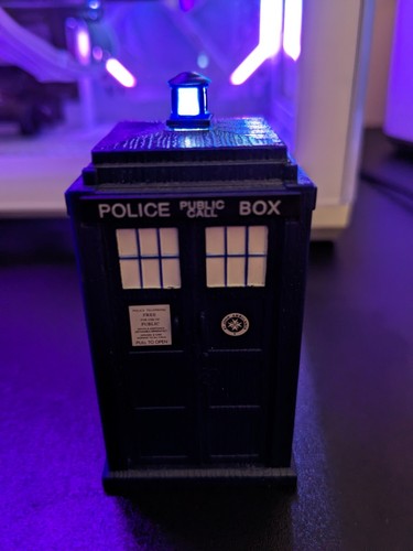 BBC Doctor Who Police Public Call Box mini Tardis 3" toy lights up | eBay