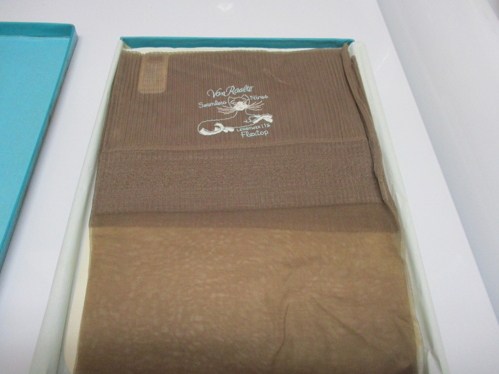 1 PR VINTAGE VAN RAALTE RHT FLAT KNIT SHEER NYLON STOCKINGS 11 1/2 LONG ...