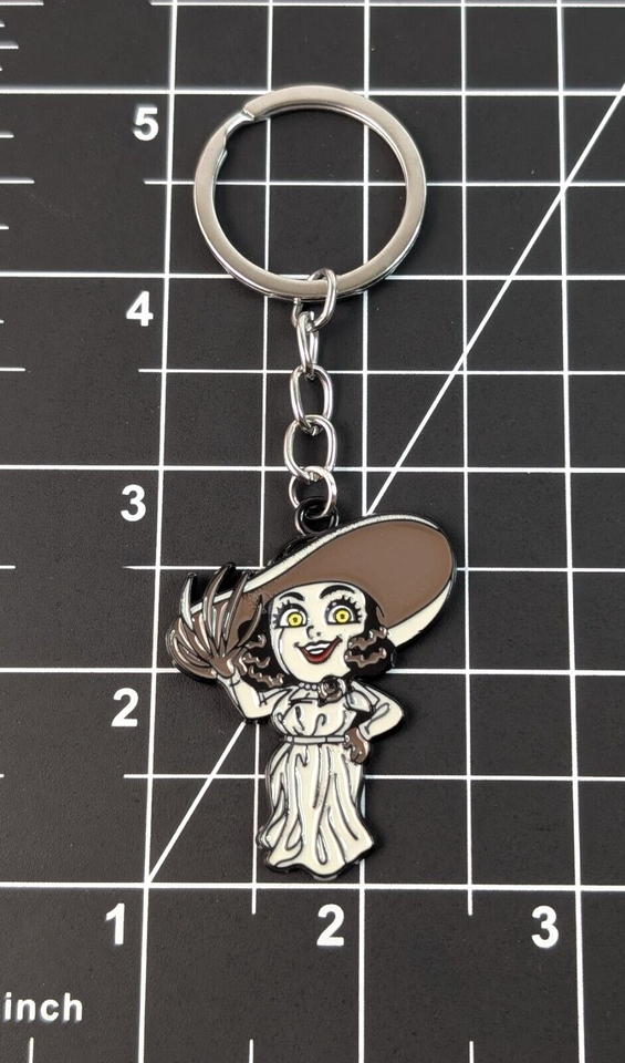 Resident Evil 8 Lady Dimitrescu Alloy Enamel Keychain RE8 Tall Lady ...