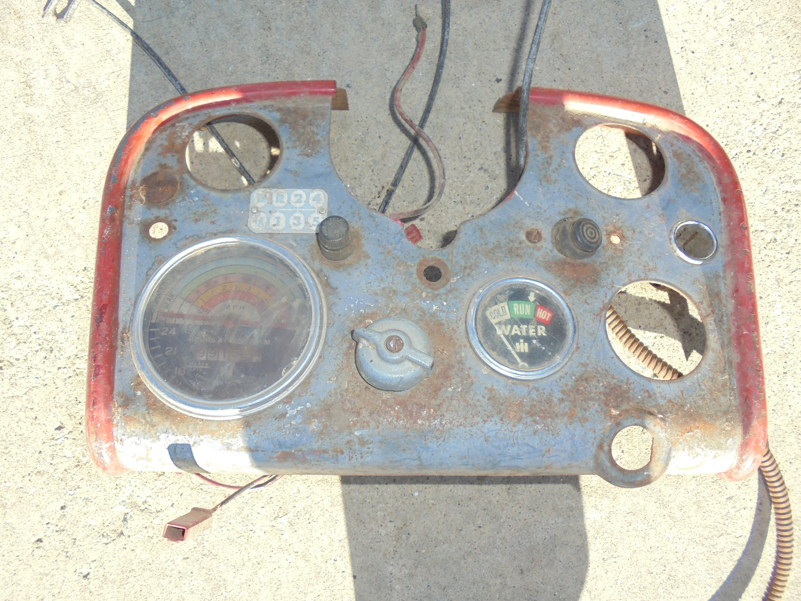 Vintage / Antique Ford IH International Farmall Tractor Instrument ...