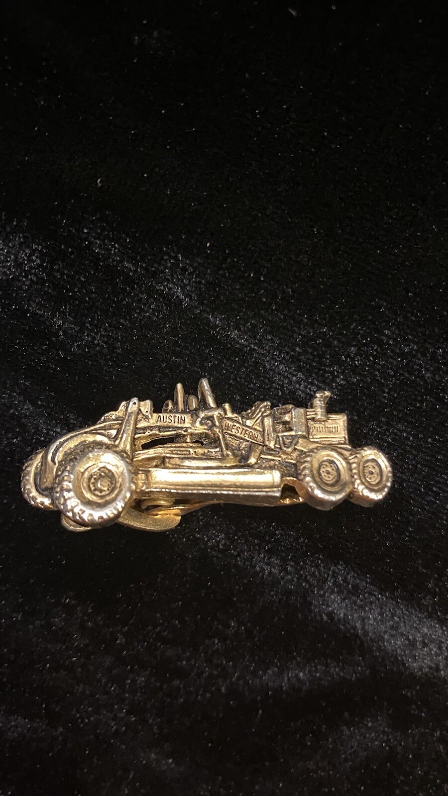 Austin Western Tractor Heavy Machinery Gold-Tone Tie … - Gem