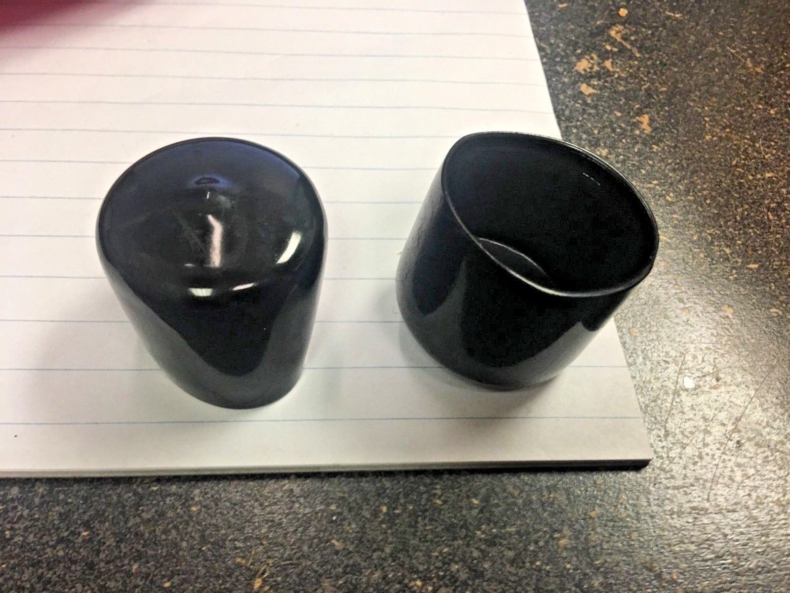 Flexible Vinyl Push-on Round Caps for 1-1/4" to 1-5/16 OD, 1" Inside ...