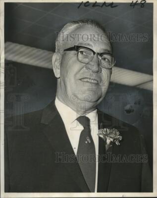 1967 Press Photo Harold Frederick, officer of Whitney National Bank ...