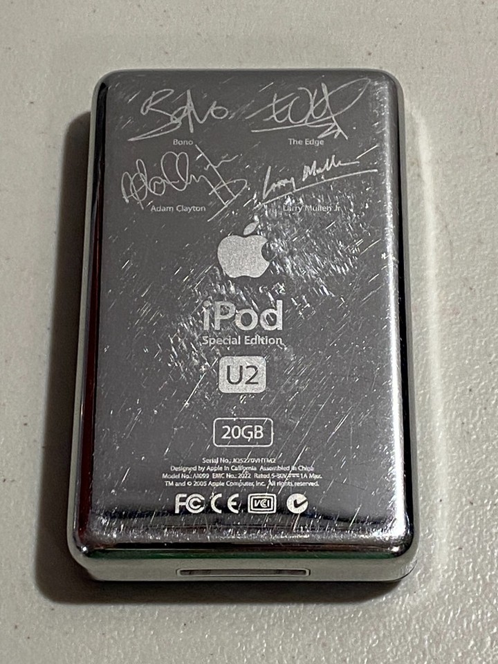 iPod Photo 4th Generation 20gb A1099 - U2 Special Edition Red Black ...