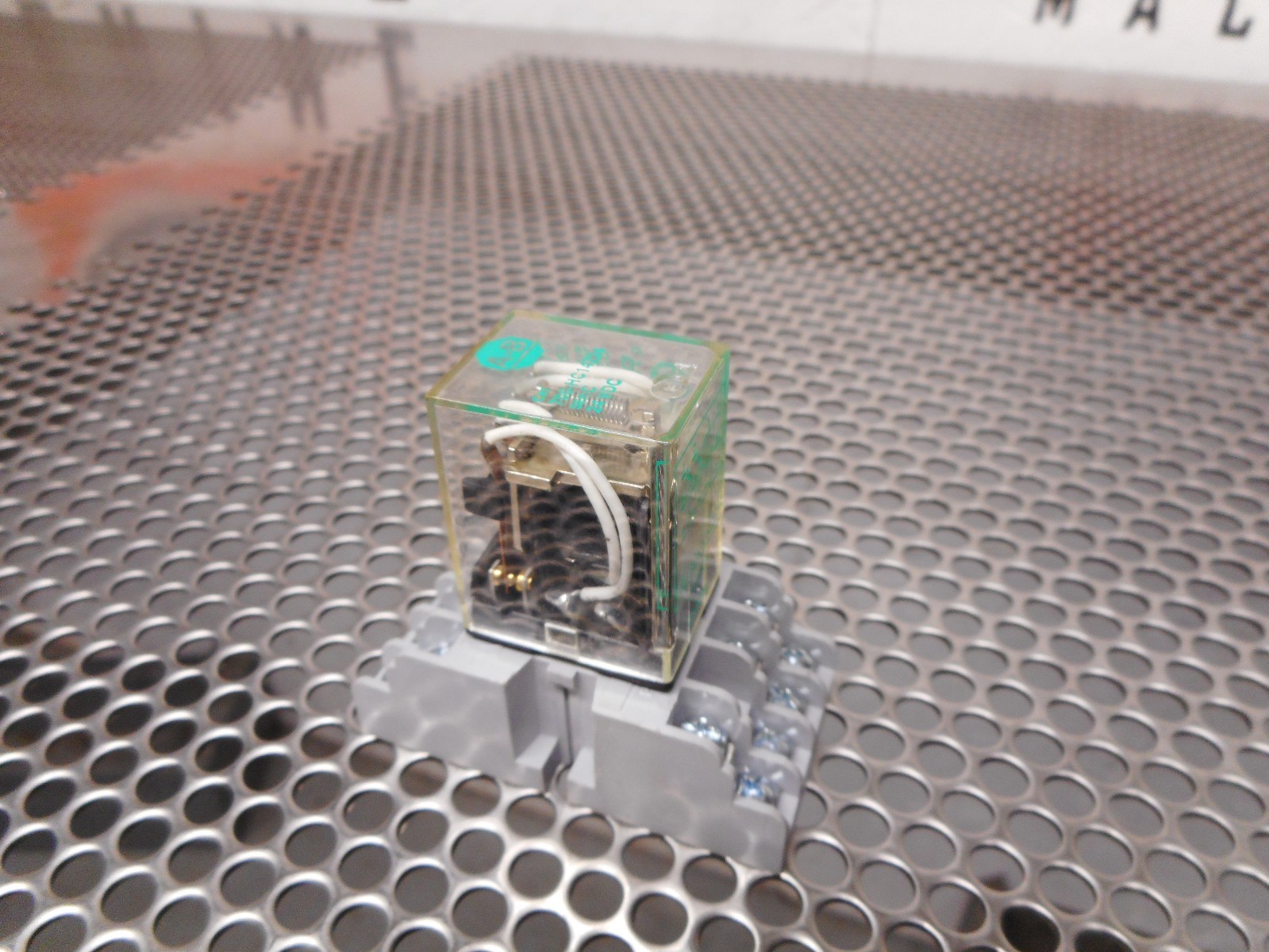 Allen Bradley 700-HC14Z24 Ser C Relay 24VDC With Potter & Brumfield ...