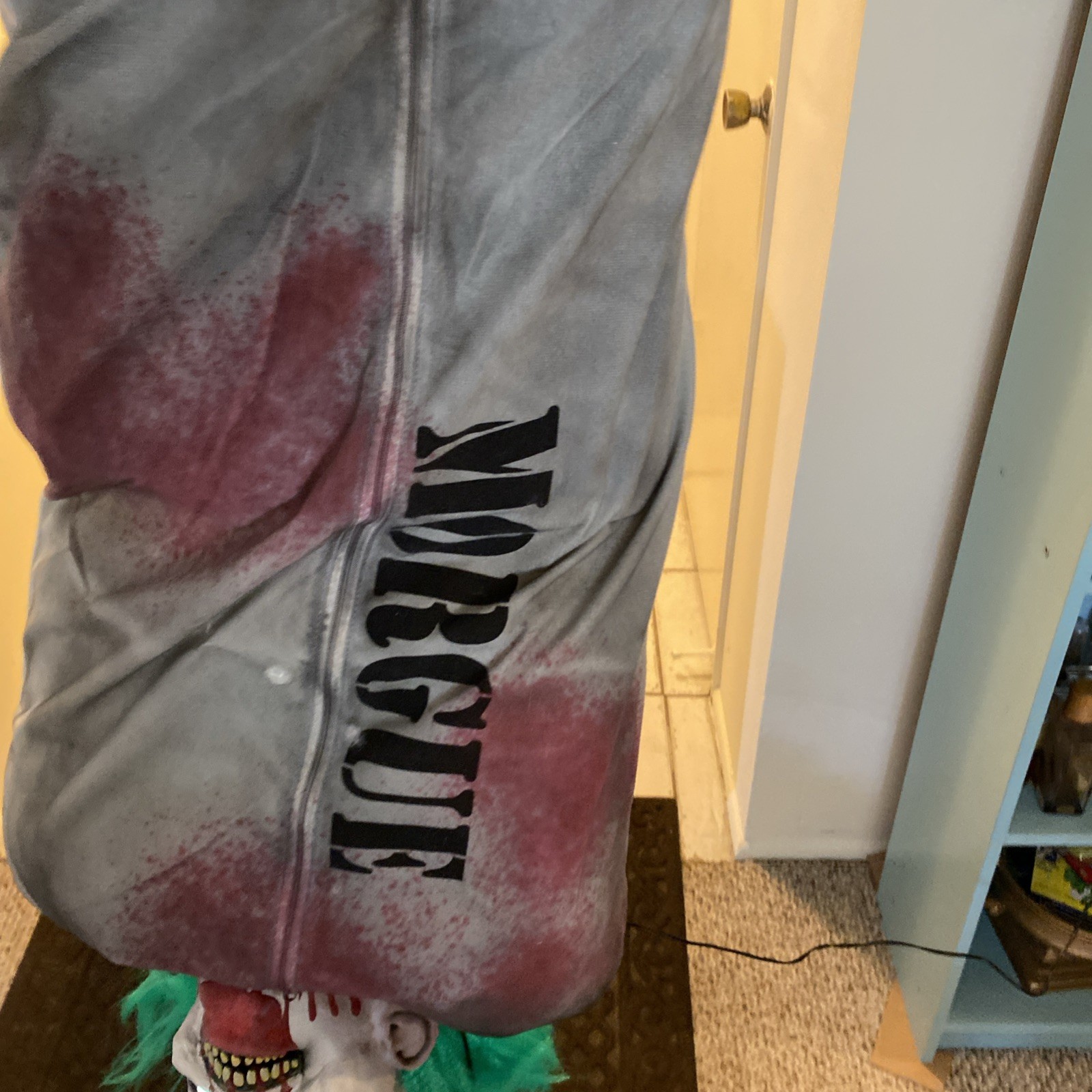 Halloween prop SPIRIT 2013 Animatronic Clown Prop Bloody Bag of Jokes ...