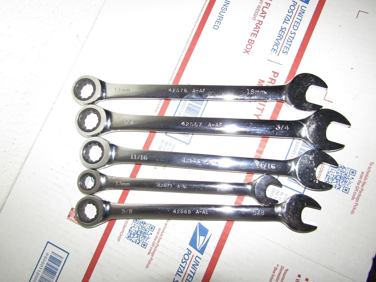 Sears 5 Pcs Craftsman Metric/SAE Inch Combination Ratcheting Wrenches ...