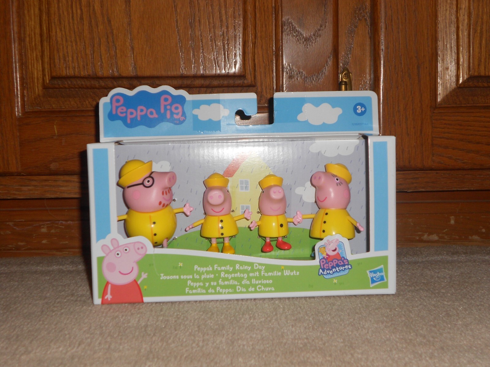 Peppa Pig Adventures Peppa's Family Rainy Day Rain Coat Figure 4-Pack ...