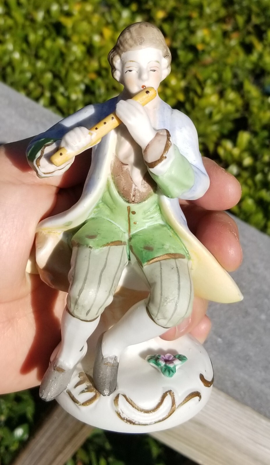 Vintage 5.5" Occupied Japan Bisque FIGURINE SEATED COLONIAL MAN PLAYING ...