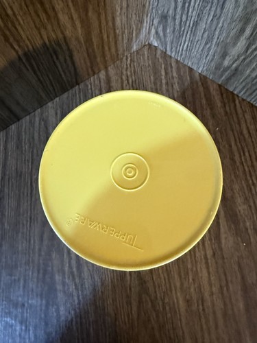 Tupperware Round Yellow Plastic Replacement Container 809 with 810 Lid ...