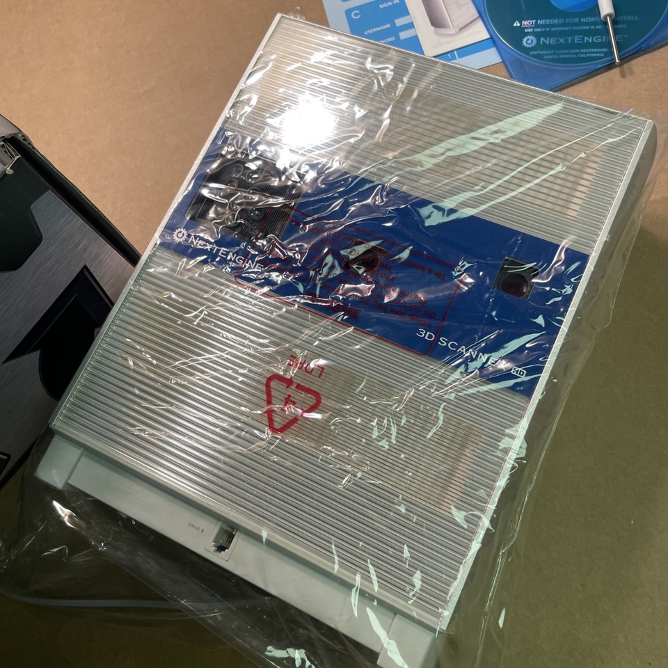 NextEngine Desktop 3d Scanner HD w/ Software- Complete Set Clean In ...