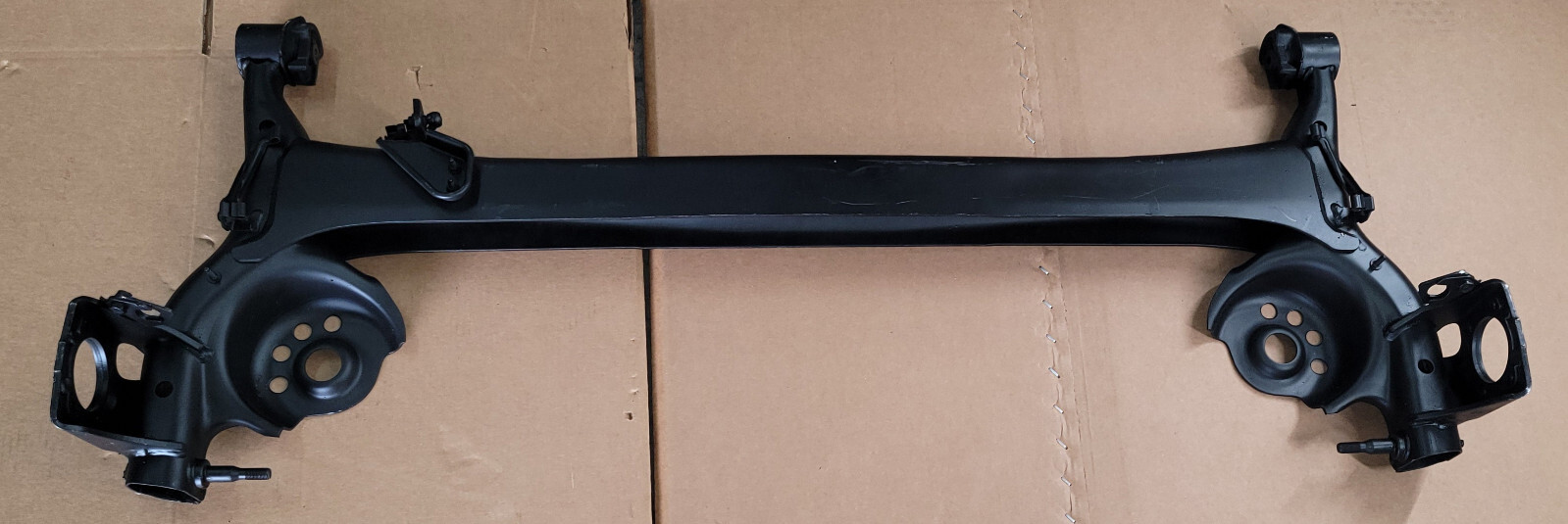 Rear Crossmember Subframe Axle Toyota Yaris Echo 03-06 / Scion xA xB 04 ...