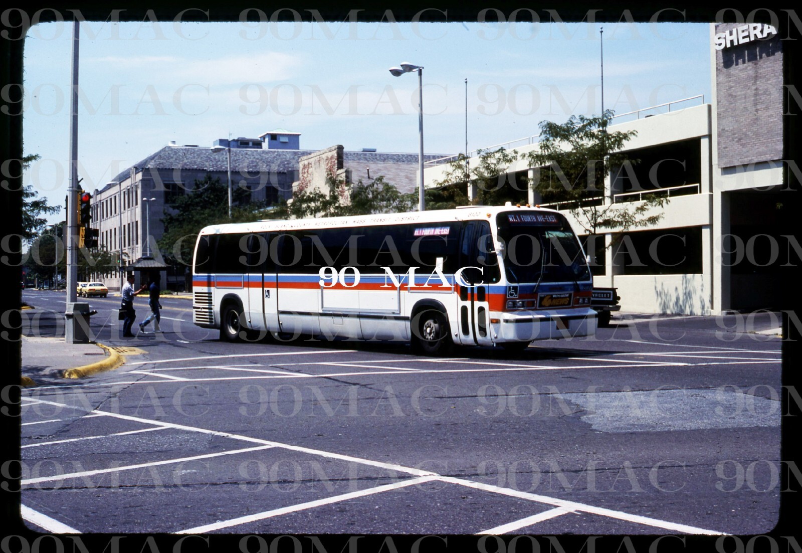 ROCK ISLAND MTD. GM RTS COACH #8120. Rock Island (IL). Original Slide ...