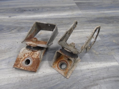 80 1980 Yamaha SS440 SS 440 Snowmobile Engine Motor Mounts | eBay