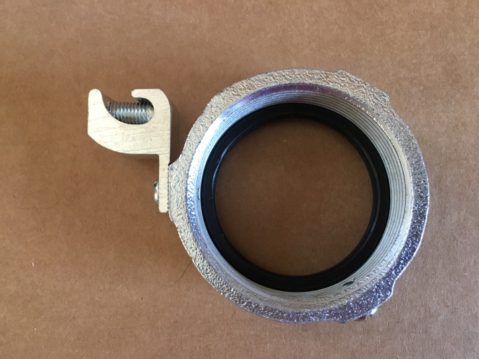 10 - Hubbell Raco 1218, 2" Conduit Bushing, Lay In Grounding Lug ...