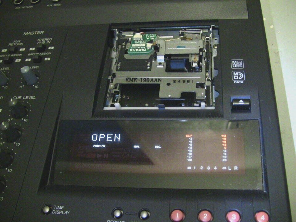 YAMAHA MD4 MTR Multitrack MD Minidisc Recorder Fix For Parts or Repair ...