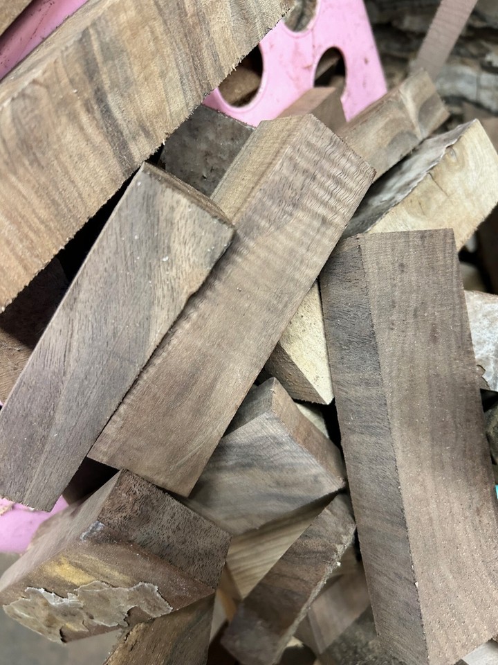 Large Flat Rate Box of Small Hardwood Cutoffs - Mostly Claro and ...