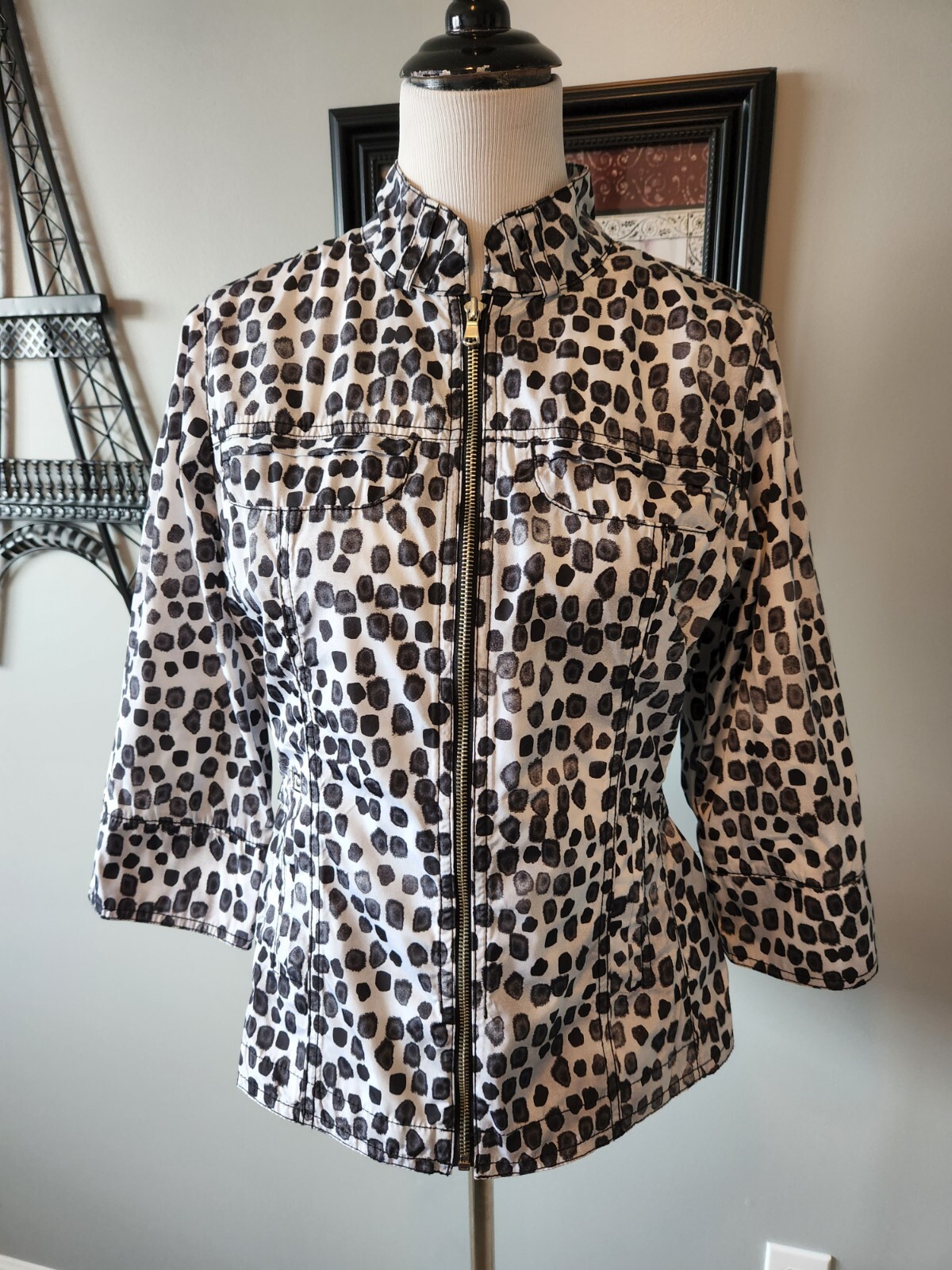 ZENERGY by CHICOS Size 1 Zip-Up Gray & Black Leopard Print Rain Jacket ...