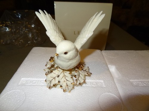 LENOX Ivory CLASSIC CHICKADEE Garden Bird Flower sculpture in BOX | eBay