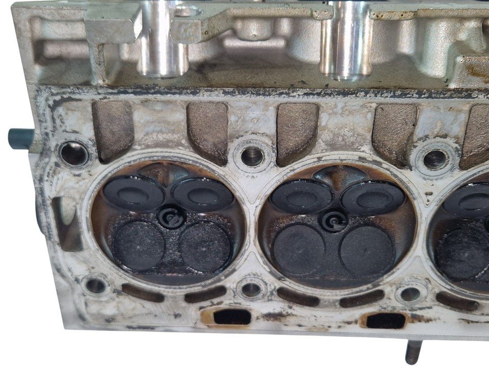 Cylinder head cylinder head engine 03C103358AB 1.4 gasoline VW TOURAN ...