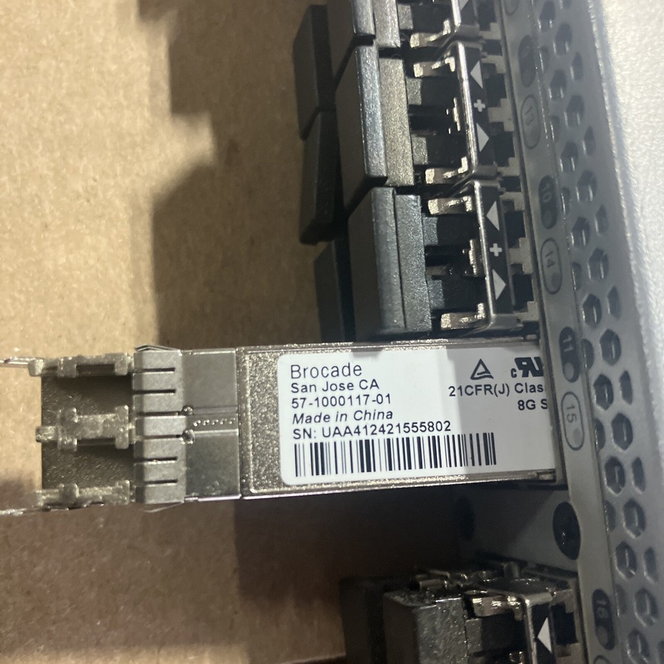 Brocade Communication Systems FC Fibre Channel Switch 300 BR-320-0008 ...