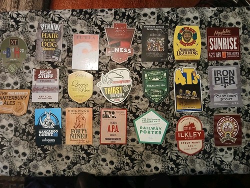 Beer pump clip job lot 20 badges - 20 different breweries cask real ale ...