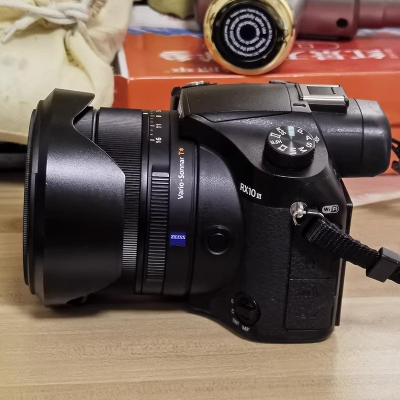 Sony Cyber-Shot DSC-RX10 III DSC-RX10M3 20.2MP 25x zoom Digital Camera ...