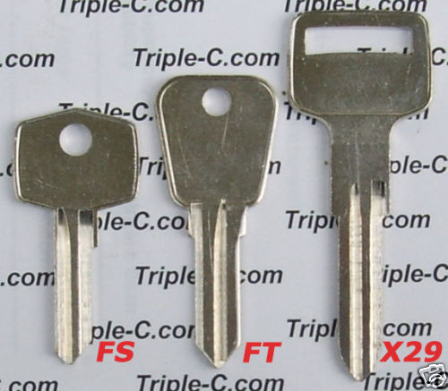 Key blank set for MG MGB Midget 78 - 80 for cars with original ignition ...