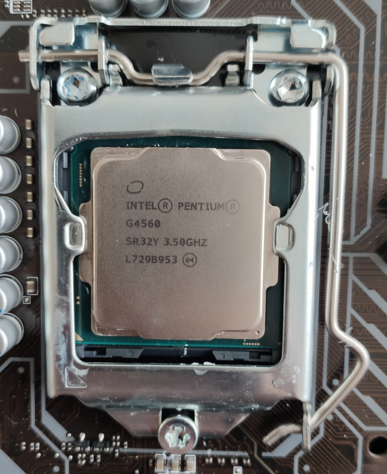 MSI B250M PRO-VDH Mainboard mit Intel Pentium G4560 Prozessor/CPU | eBay.de
