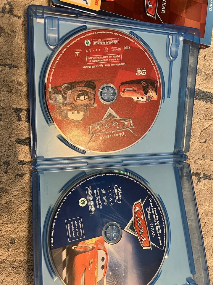 Cars (Blu-ray/DVD Combo Pack Disney Pixar 2006) Lightning McQueen ...