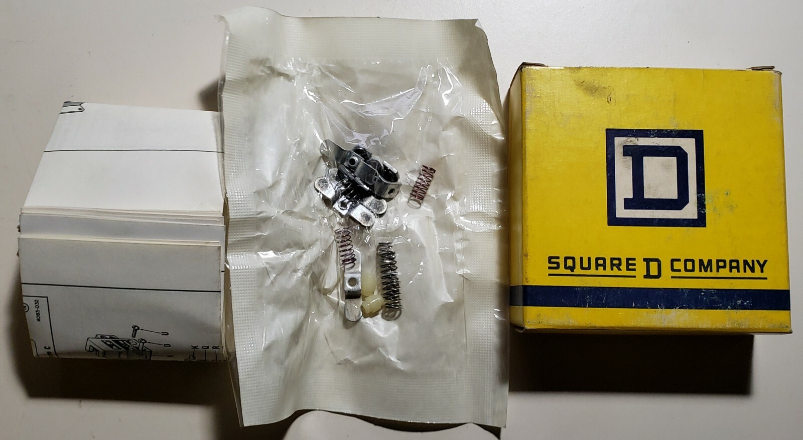SQUARE D PARTS KIT REPLACEMENT CONTACTS 9998 RA-84 77502 | eBay