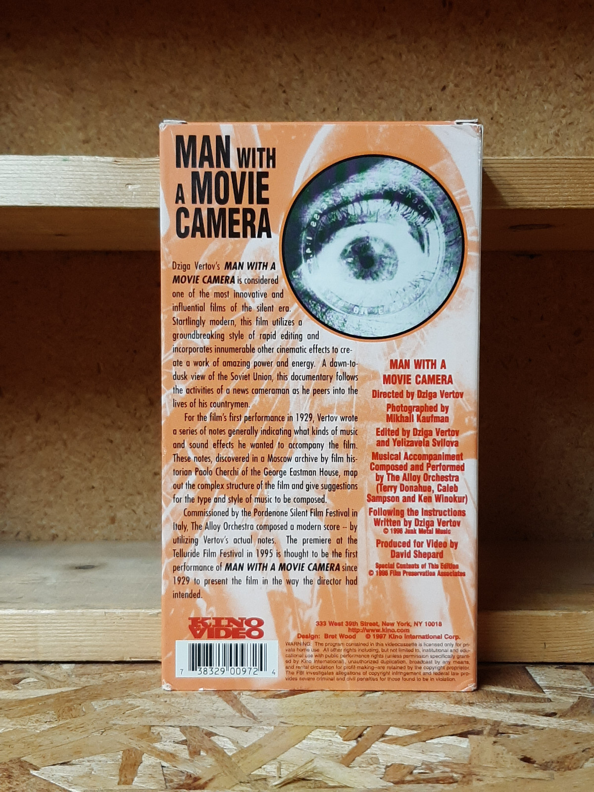 MAN WITH A MOVIE CAMERA VHS Kino Video DZIGA VERTOV ALLOY ORCHESTRA | eBay