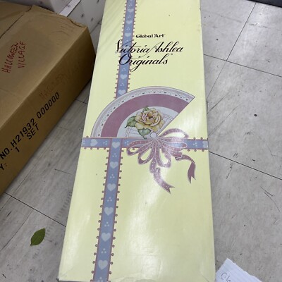 Goebel Victoria Ashlea Original Porcelain Doll From White House Dolly ...