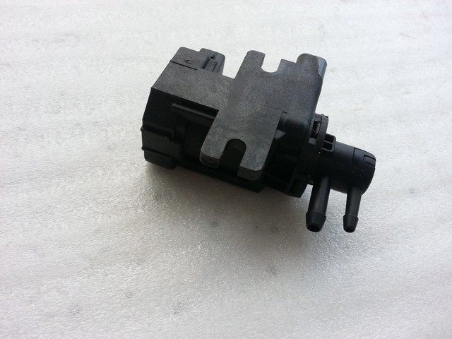 OEM 25183540 Genuine Vacuum Modulator 1p for Chevrolet Chevy Vehicles ...