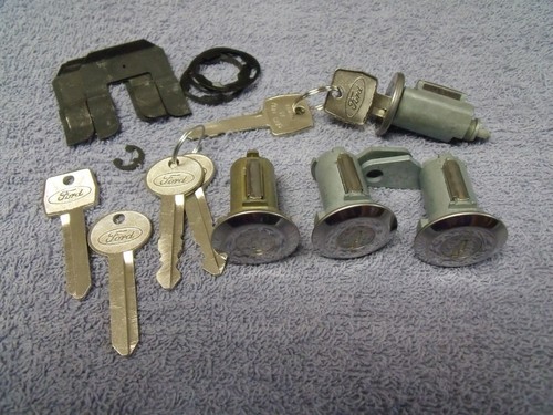 FORD BRONCO LOCKS IGNITION DOOR REAR ELECTRIC POWER TAILGATE 1978 1979 ...