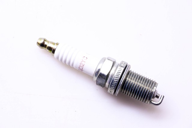 Champion 946 QC12YC Copper Plus Spark Plug NOS for sale online | eBay