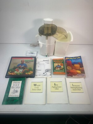 Juiceman II Classic Professional Fruit and Vegetable Juicer With Books ...