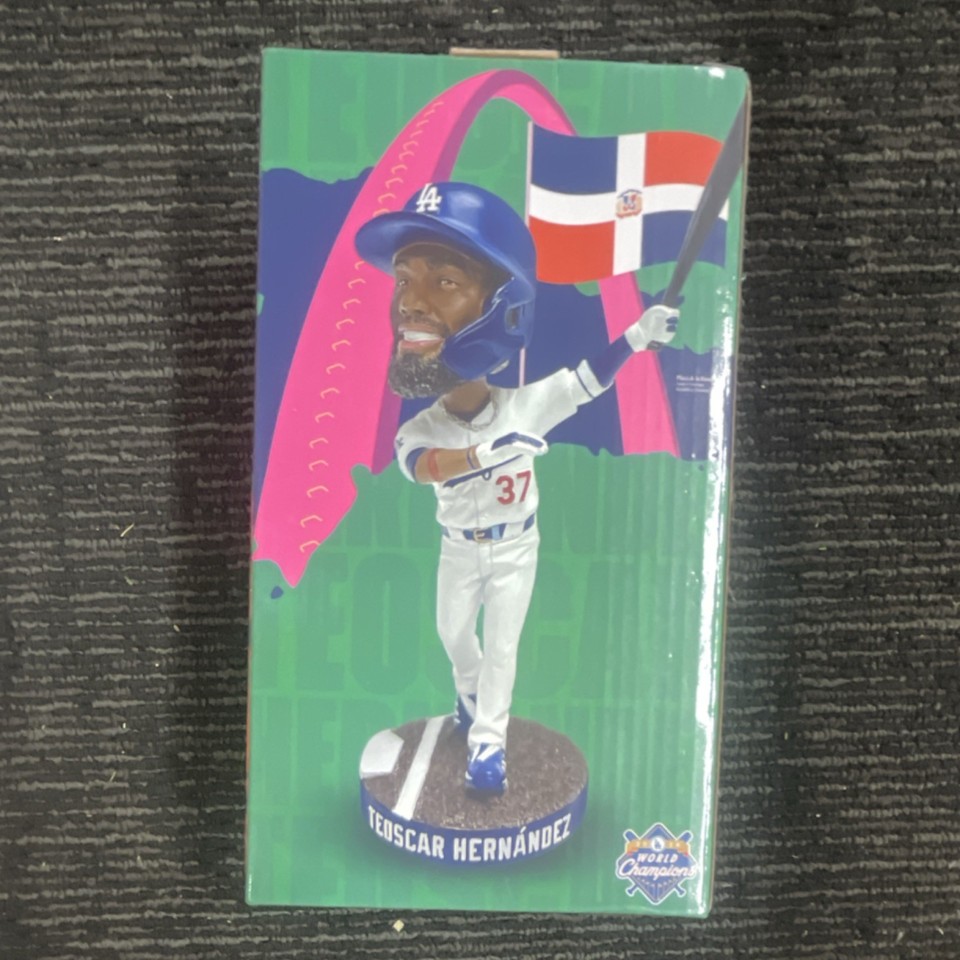 Daiso Japan Los Angeles Dodgers Teoscar Hernández #37 Bobblehead Figure ...