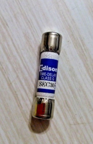 One New SEC-30 Amp (30A) Class G Time-Delay FUSE 400VAC - Edison ...