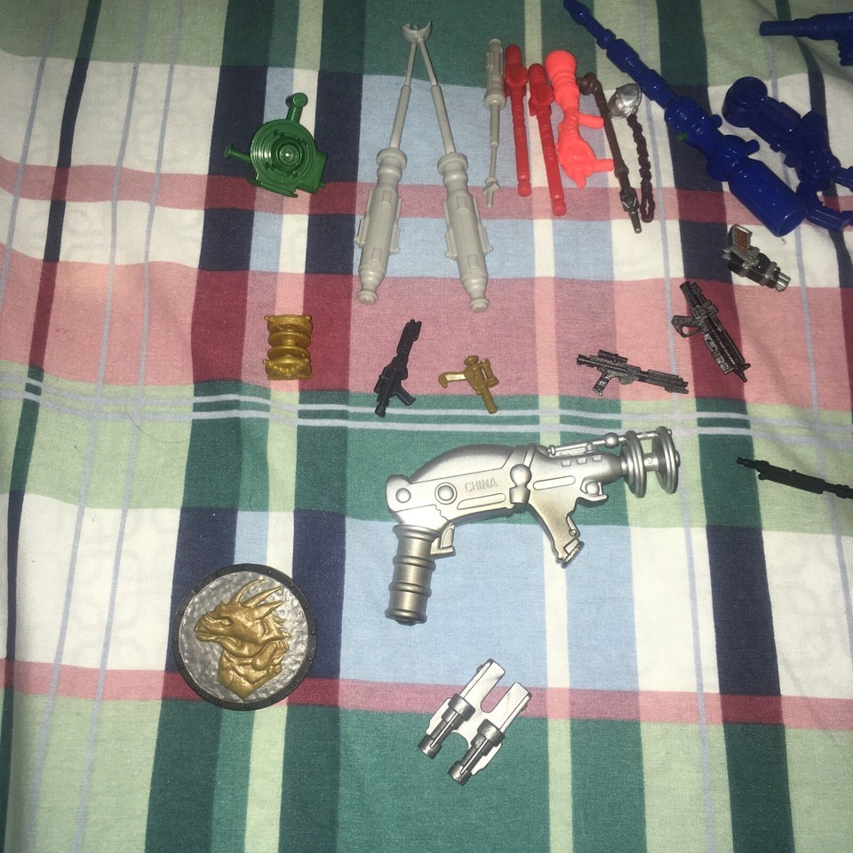 VTG Action Figure Accessories Weapons & Parts 22pcs | eBay