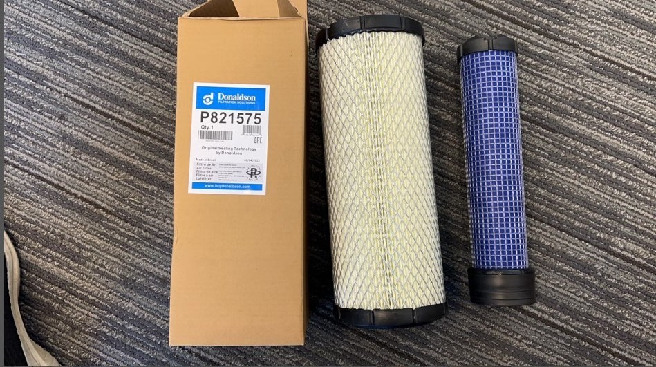 NEW GENUINE P821575 + P822858 Air Filter Sets for Donaldson FPG05 AIR ...