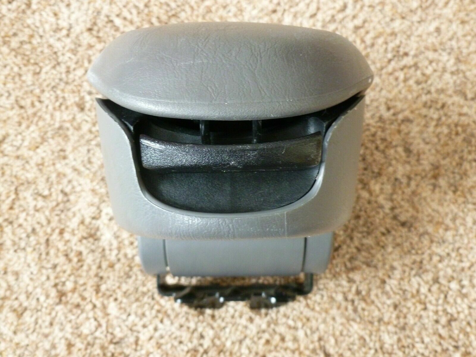 GREY Ford Focus Arm Rest lid Center Middle Console armrest 2000-2007 ...