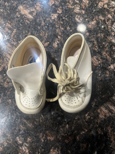 VINTAGE MID CENTURY WEE WALKER WHITE LEATHER BABY SHOES | eBay
