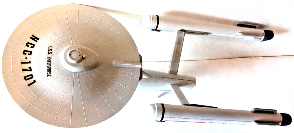 RARE STAR TREK VINTAGE 1968 U.S.S. ENTERPRISE SPACESHIP MODEL KIT AMT ...