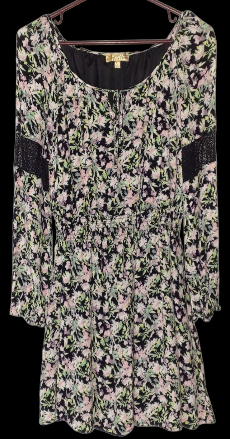 Princess Vera Wang Juniors/Womens Floral Long Sleeves… - Gem