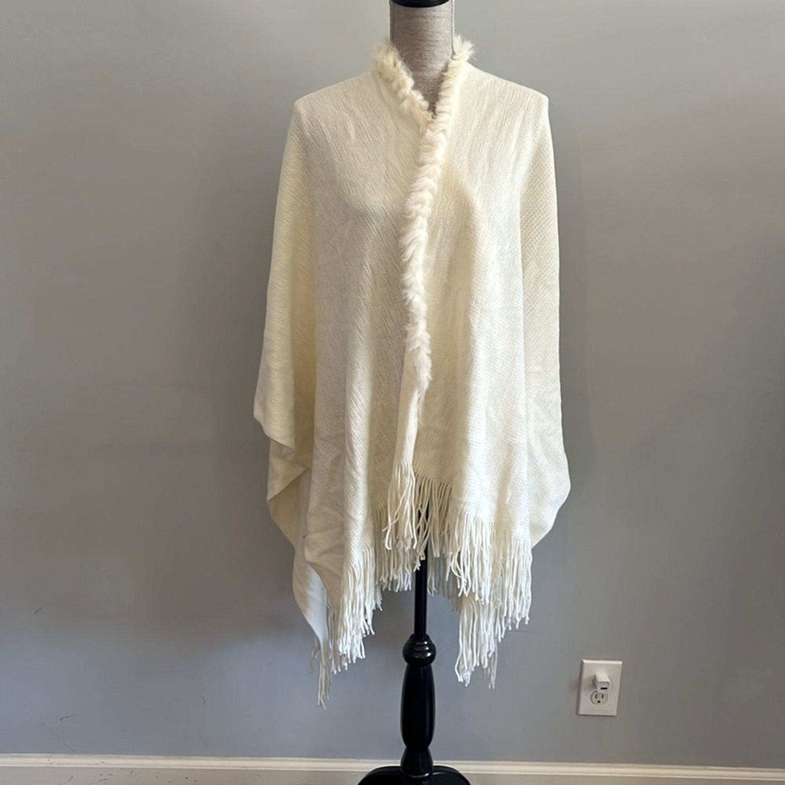 Cejon ponch/wrap Real fur lined and fringe at the end. Cream color. | eBay