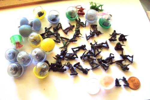 Vtg gumball Charm Cracker Jack RARE PK MINI &MICRO SOLDIERS NOS ...