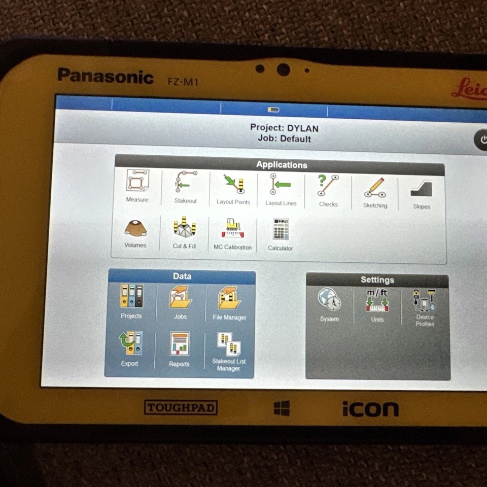 Leica iCON CC80 Rugged 7″ Tablet, with software ,Charger include no ...